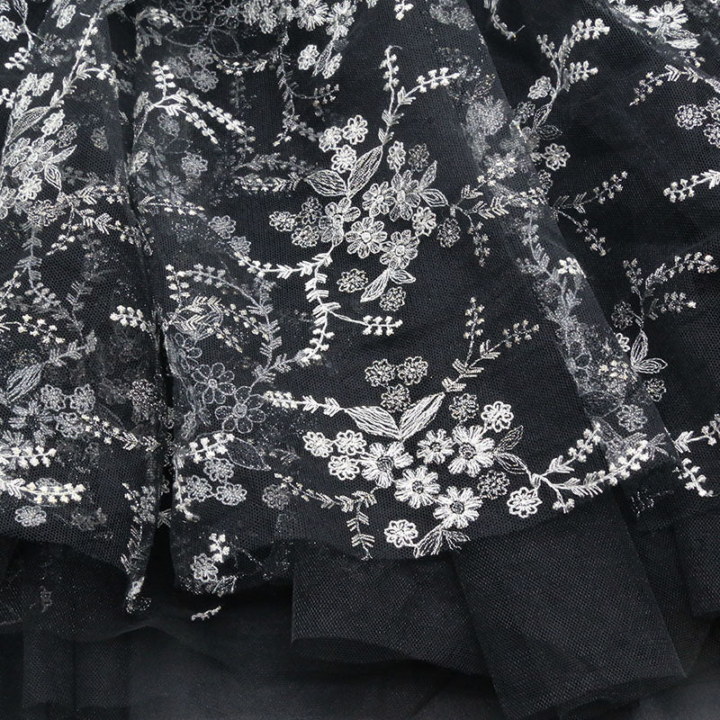 幅142cm×長さ95cm シルバーライン花柄刺繍ブラックチュール 幅142cm×長さ95cm シルバーライン花柄刺繍ブラックチュール